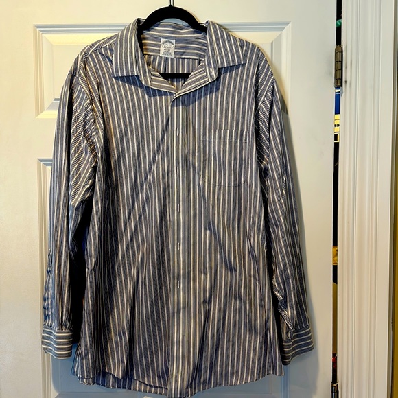 Brooks Brothers | Shirts | Brooks Brothers Button Down Shirt | Poshmark